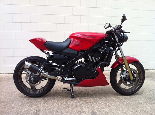 First Streetfigthter, ex500 | Custom Fighters - Custom Streetfighter ...